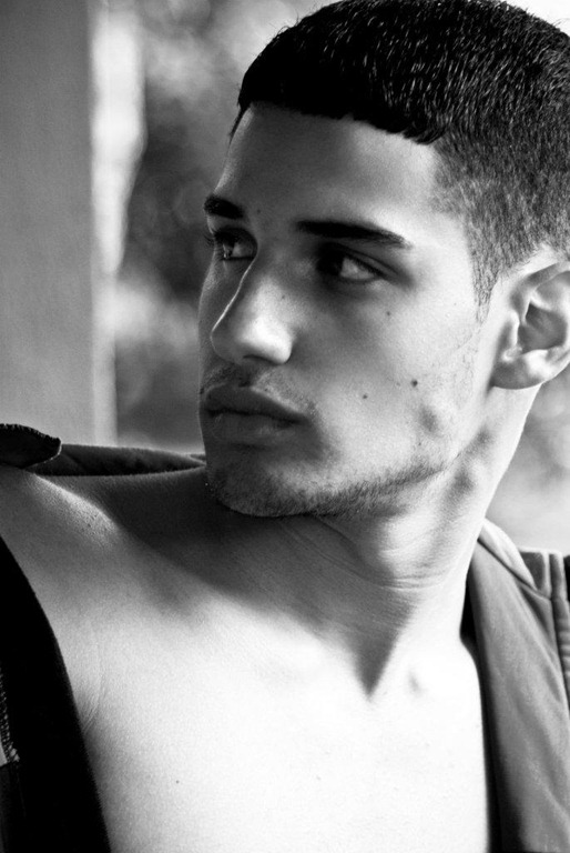 NEWCOMER BRUNO CARVALHO | THE DIDIO'S EYES